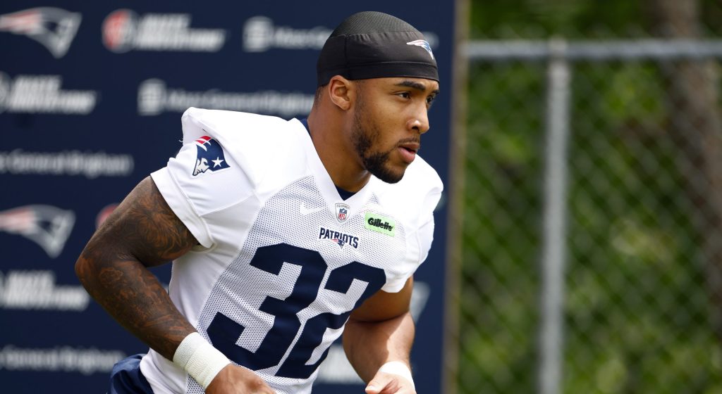 Patriots Finally Have a Franchise Running Back – The Lead