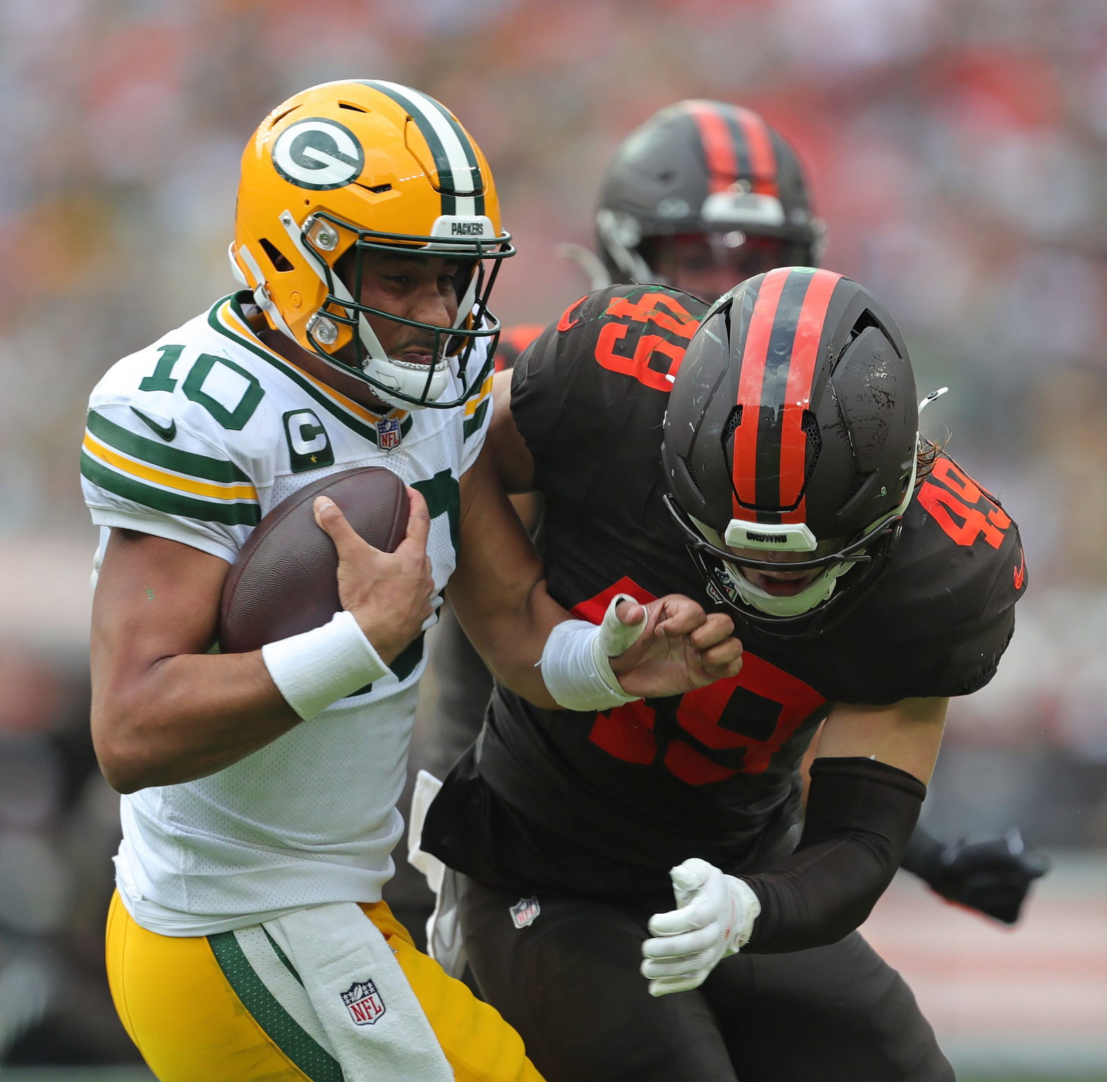 Packers Must Fix Offensive Line to Unlock Potential – The Lead