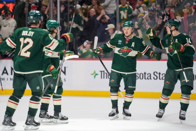 How Much Have NHL Players Made Over Time? – The Lead